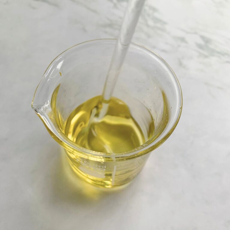 ＜手作りネイルオイルのレシピ＞アレンジも楽しめてコスパもGOOD！ | Rhythm Slow｜リズムスロー